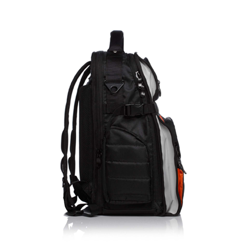 MONO Classic FlyBy Backpack, Black – Mahogany Music
